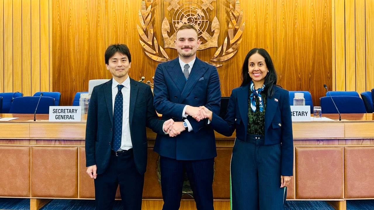ClassNK and Panama approve methanol tank design that almost doubles ...
